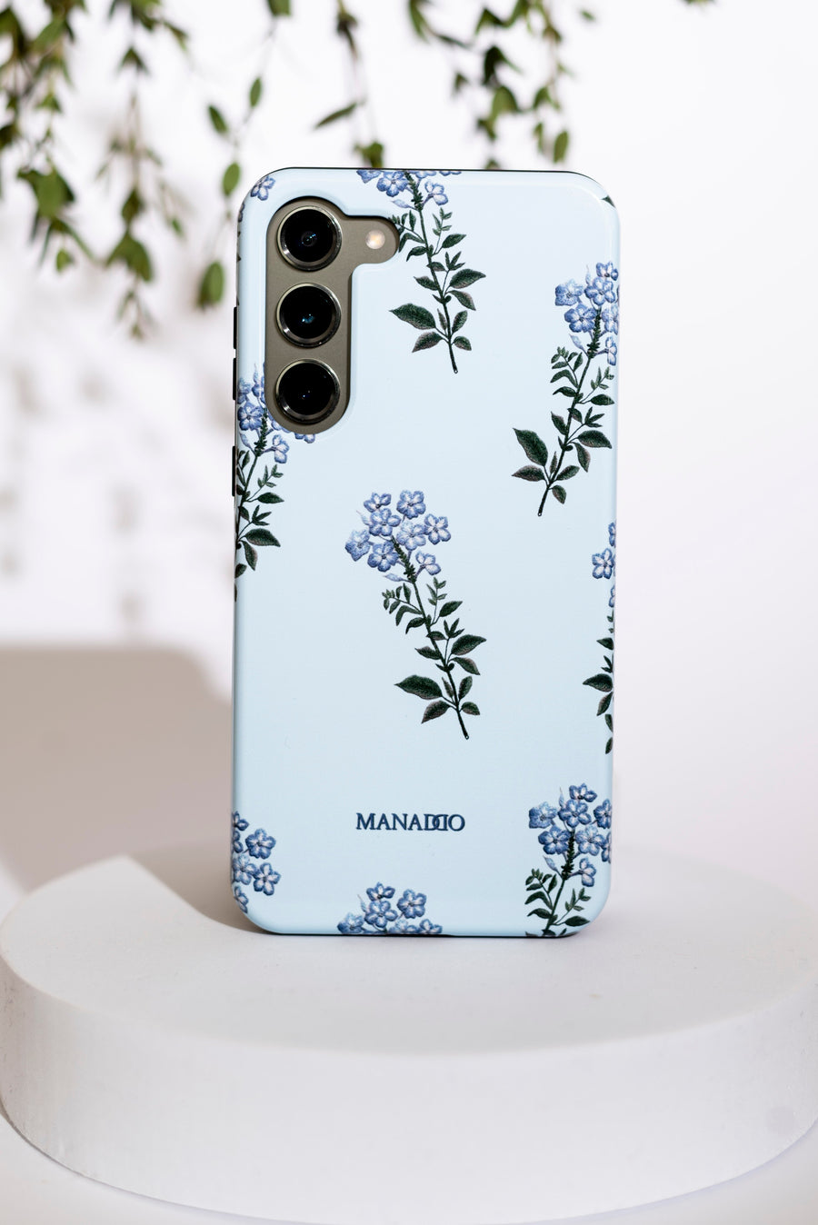 Unique, Stylish & Hand-Designed Phone Accessories | Manaddo
